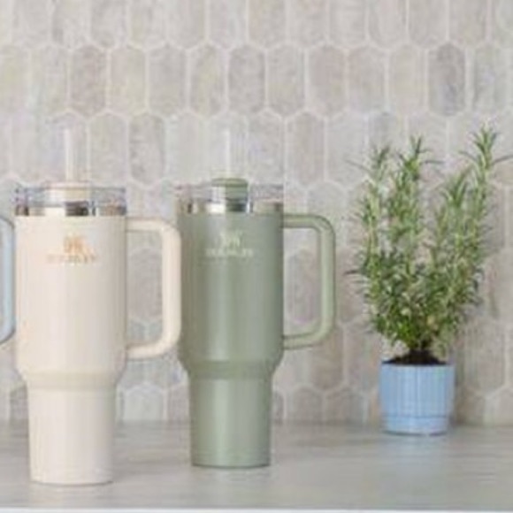 Stanley | Dining | Stanley X Hearth And Hand By Magnolia 4 Oz Quencher ...